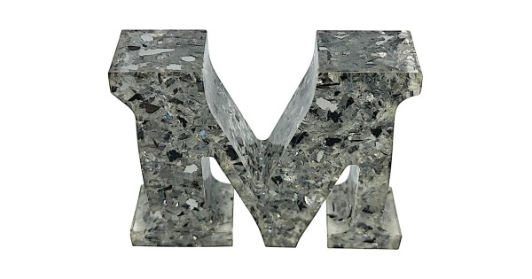 Декоративен елемент буква M