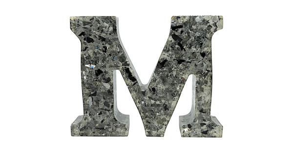 Декоративен елемент буква M